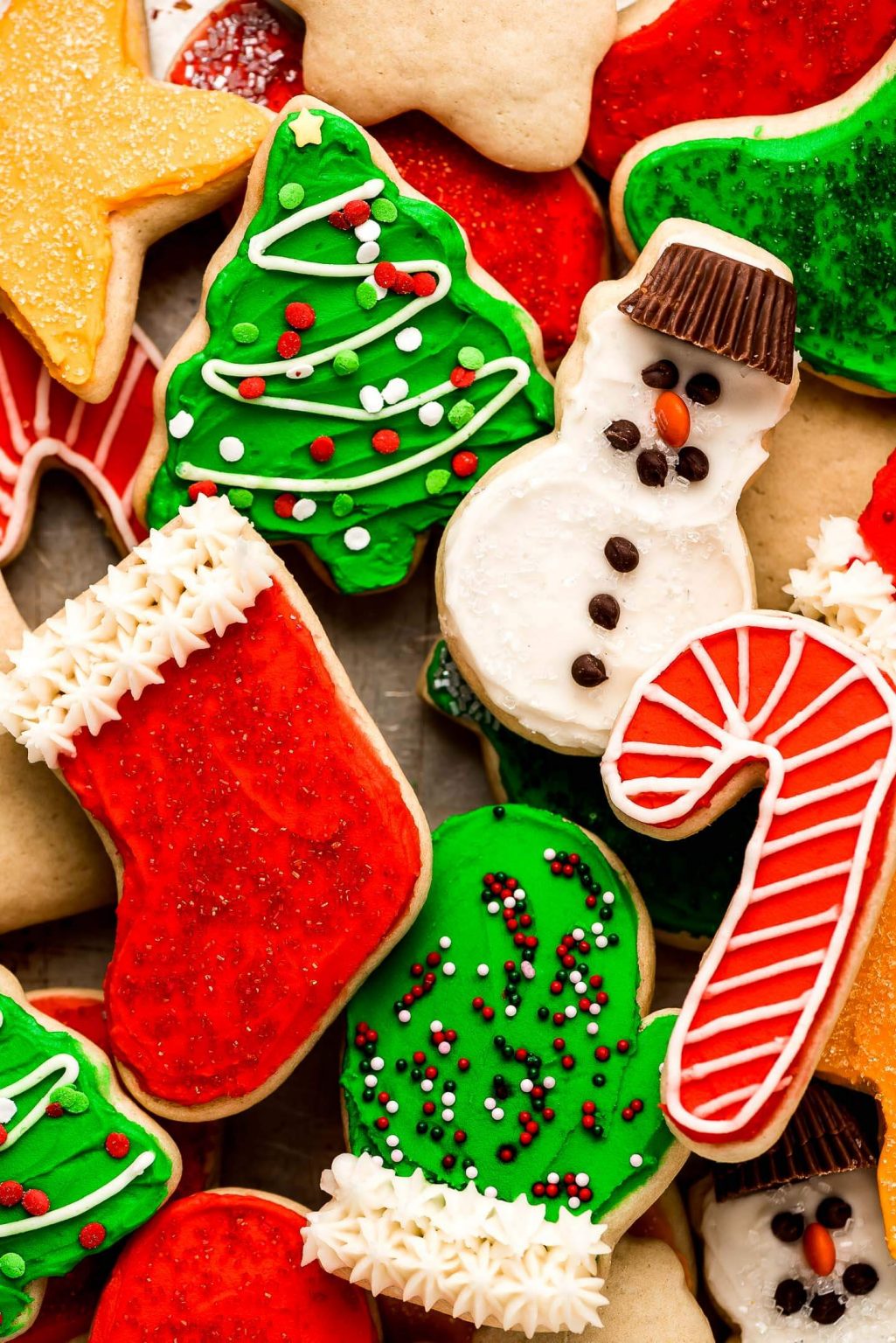 Christmas Sugar Cookies - Garnish & Glaze